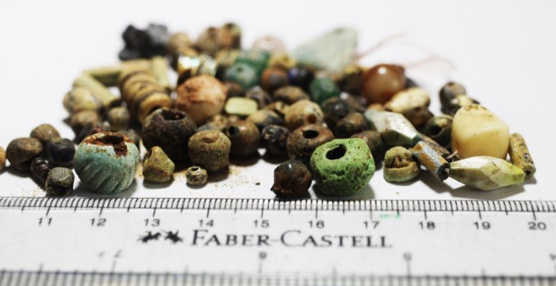ANCIENT ROMAN & EARLIER MOSTLY GLASS BEADS. 1700 + YEARS OLD