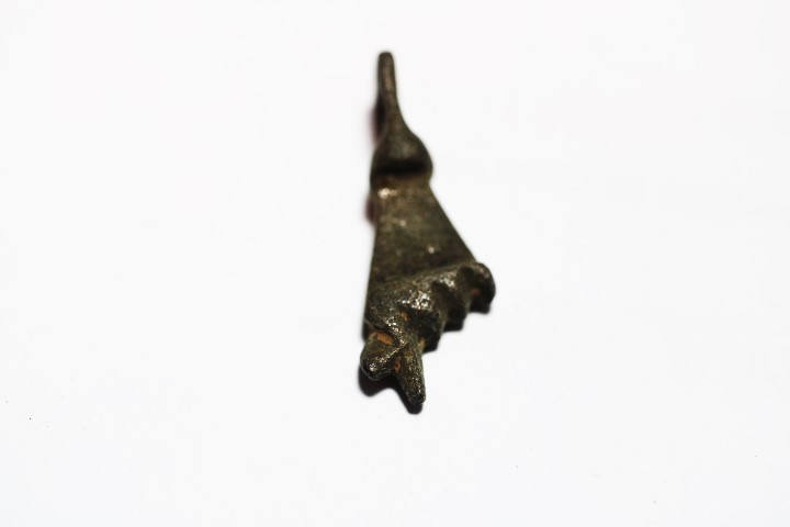 ANCIENT ROMAN BRONZE HAND PENDANT 100 - 200 A.D