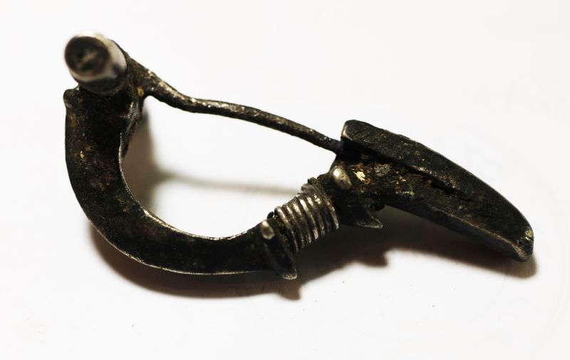 ANCIENT ROMAN. SILVER FIBULA. 100 - 300 A.D