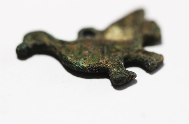 ANCIENT BYZANTINE BRONZE DOVE PENDANT. 800 - 1000 A.D