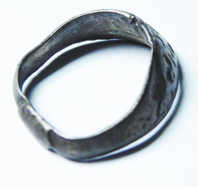 ANCIENT Medieval Silver Archer's Ring, 13th-15th century