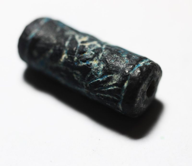 ANCIENT LEVANT. IRON AGE. 900 - 700 B.C BRONZE CYLINDER SEAL