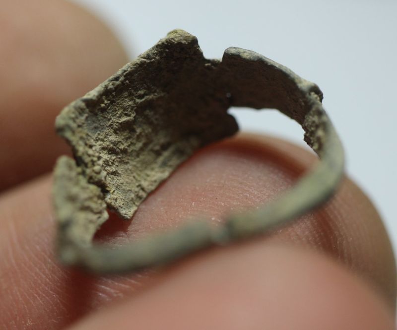 Acropolo. ANCIENT ISLAMIC. LEAD RING. OVER 1000 YEARS OLD