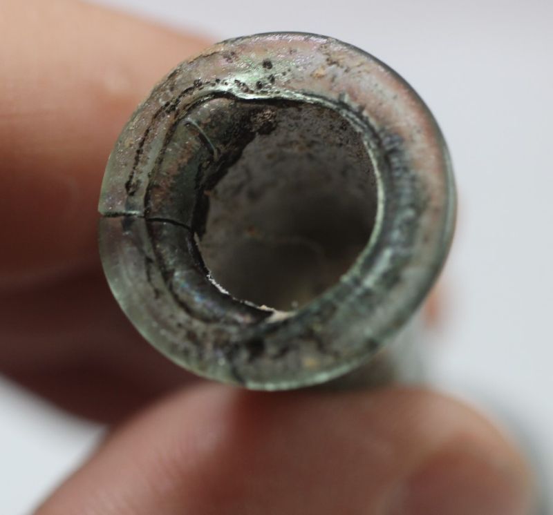 ANCIENT ROMAN GLASS VESSEL. 200 - 300 A.D