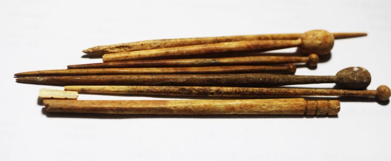 ANCIENT ROMAN. GROUP OF BONE HAIR PINS. 400 - 500 A.D