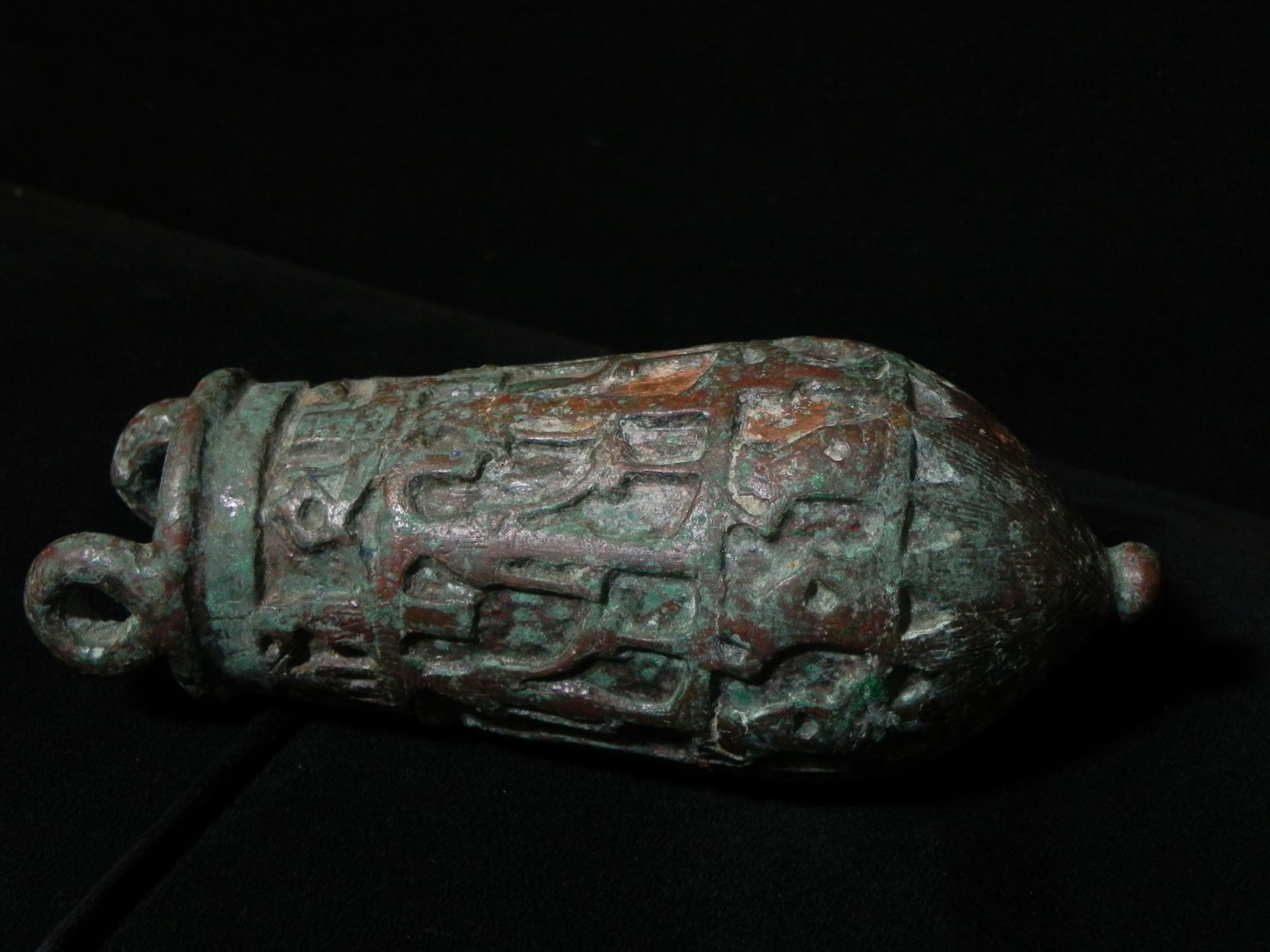LARGE ANCIENT EGYPTIAN BRONZE SITULA. 600 - 300 B.C