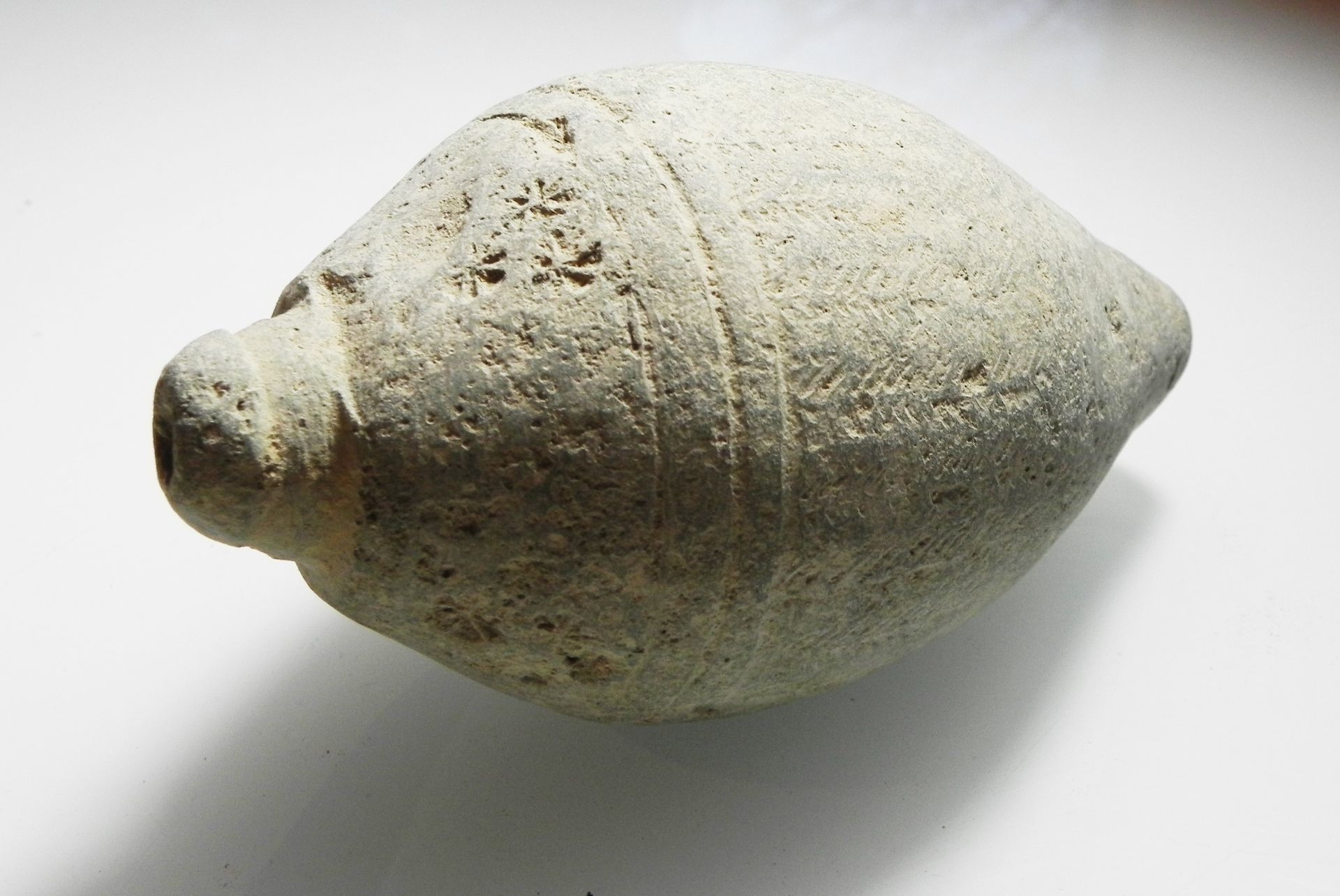 HOLY LAND: Time of the Crusades. c. 6th - 9th Century AD. hand grenade.