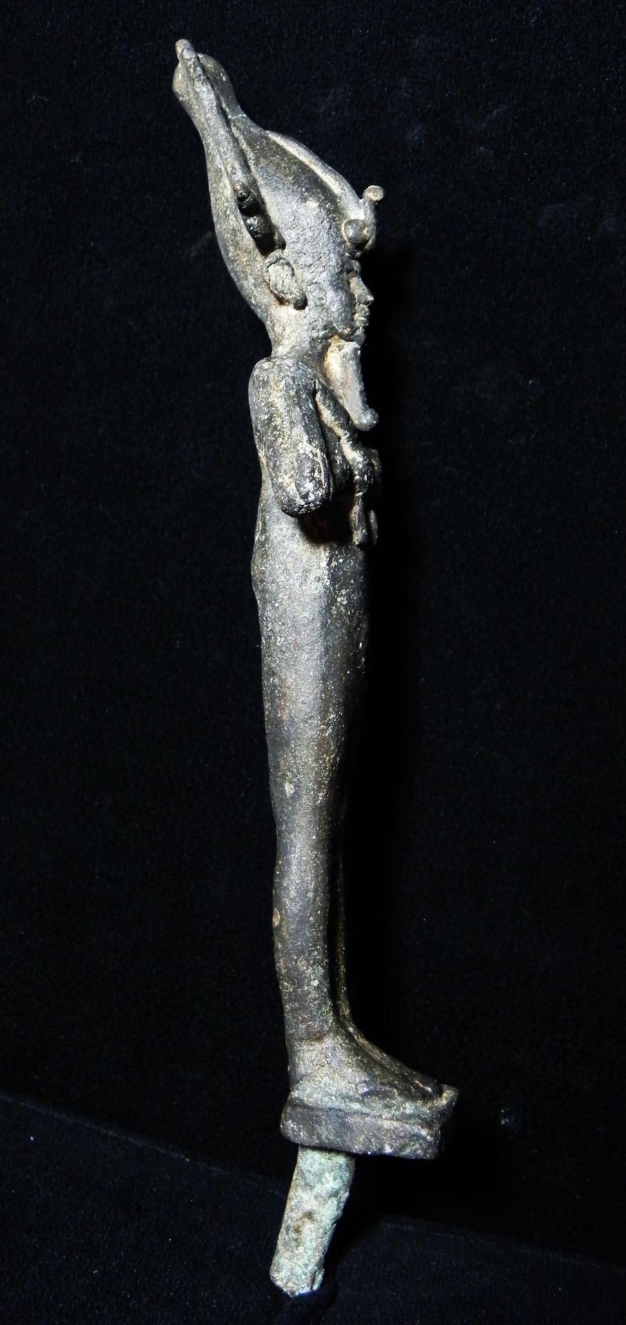 ANCIENT EGYPT. SOLID CAST, LARGE BRONZE STATUE OF OSIRIS. 1075 - 600 B ...