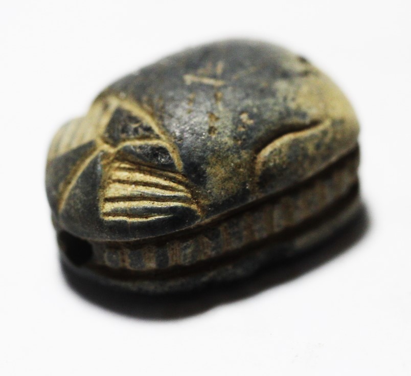 ANCIENT EGYPT. STONE SCARAB. NEW KINGDOM. 1400 B.C