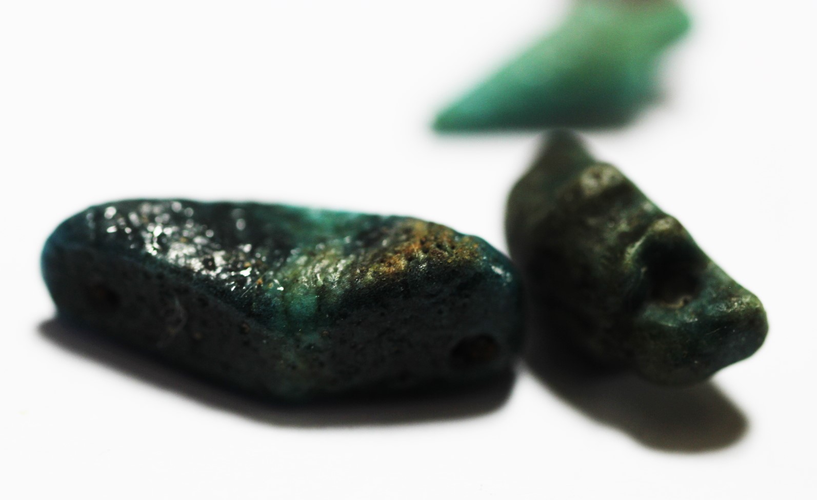 ANCIENT EGYPT. LOT OF 6 FAIENCE (SOME STONE) AMULETS . 600 - 300 B.C