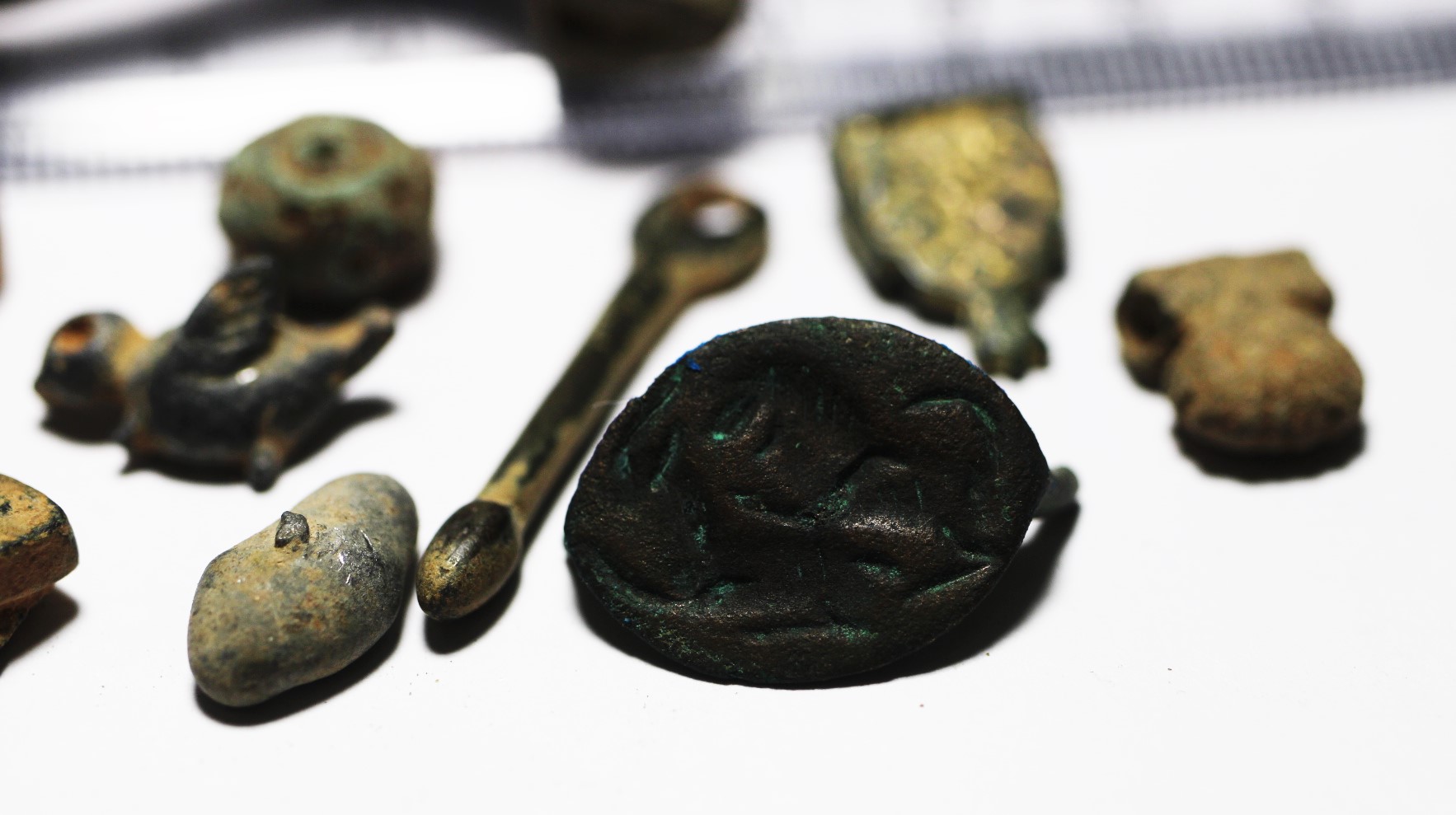 ANCIENT BRONZE RELICS. ROMAN- ISLAMIC. 200 - 800 A.D