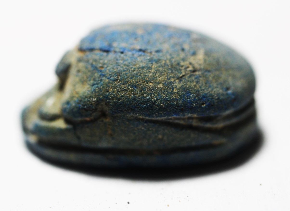 ANCIENT EGYPT. 2ND INTERMEDIATE EGYPTIAN BLUE SCARAB. 1782 - 1570 B.C