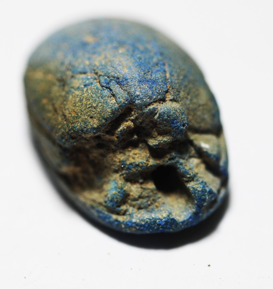 ANCIENT EGYPT. 2ND INTERMEDIATE EGYPTIAN BLUE SCARAB. 1782 - 1570 B.C