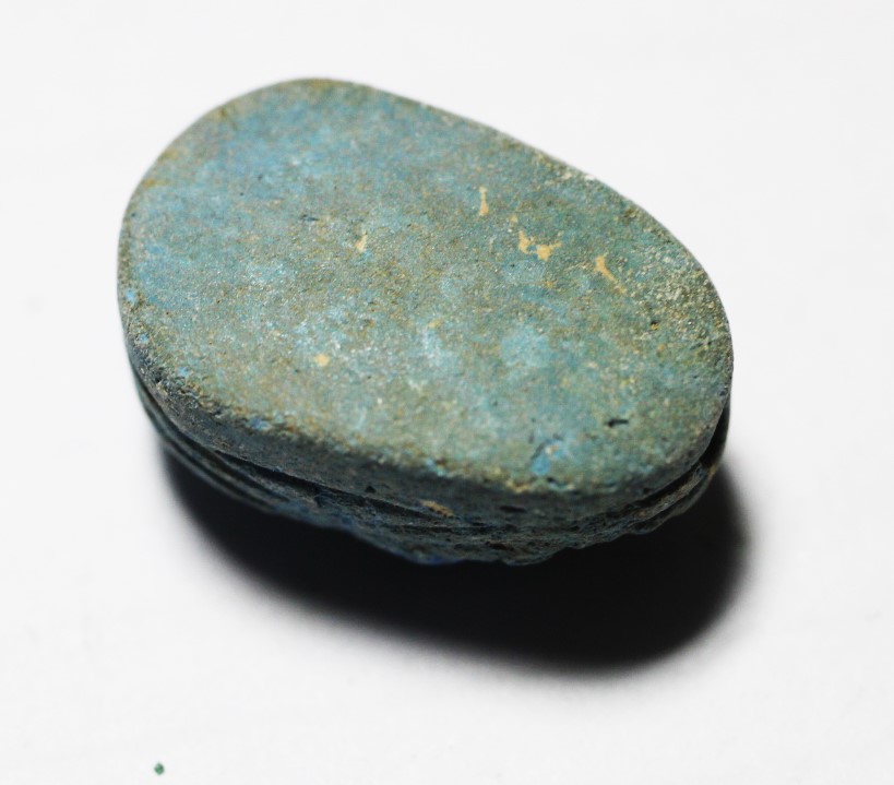 ANCIENT EGYPT. EGYPTIAN BLUE SCARAB. 1650 - 1550 B.C