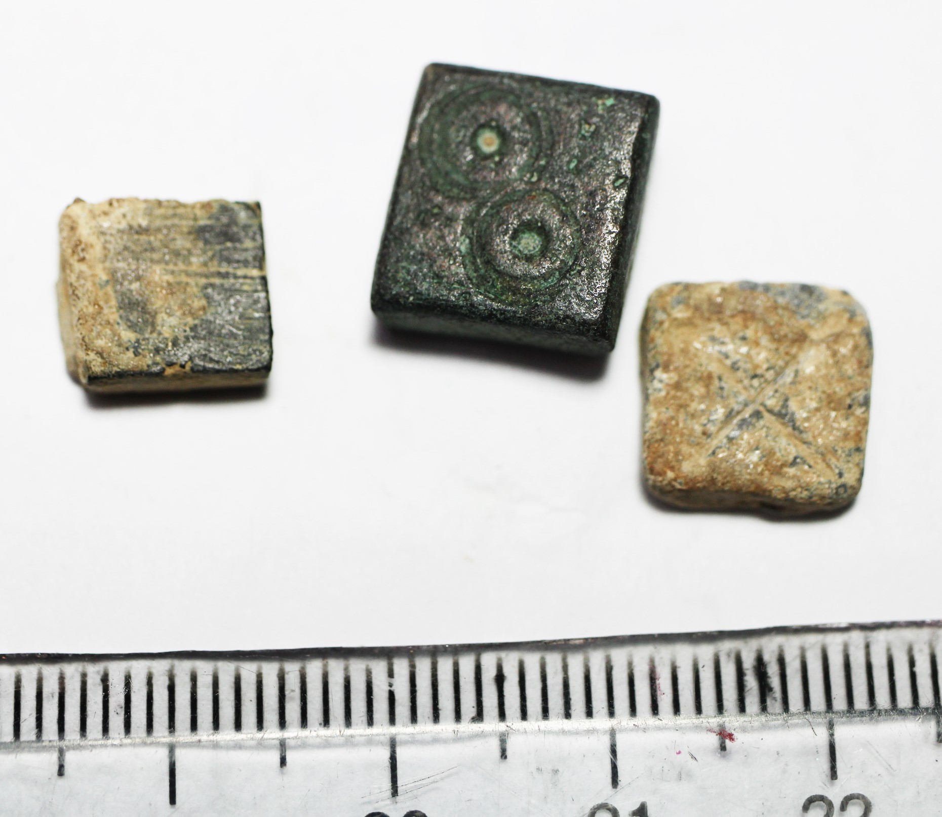 ANCIENT ROMAN & BYZANTINE BRONZE WEIGHTS. 400 - 800 A.D