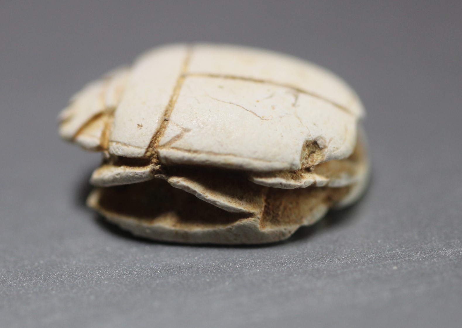 ANCIENT EGYPT. NEW KINGDOM STONE SCARAB. 1400 - 1200 B.C , with the ...