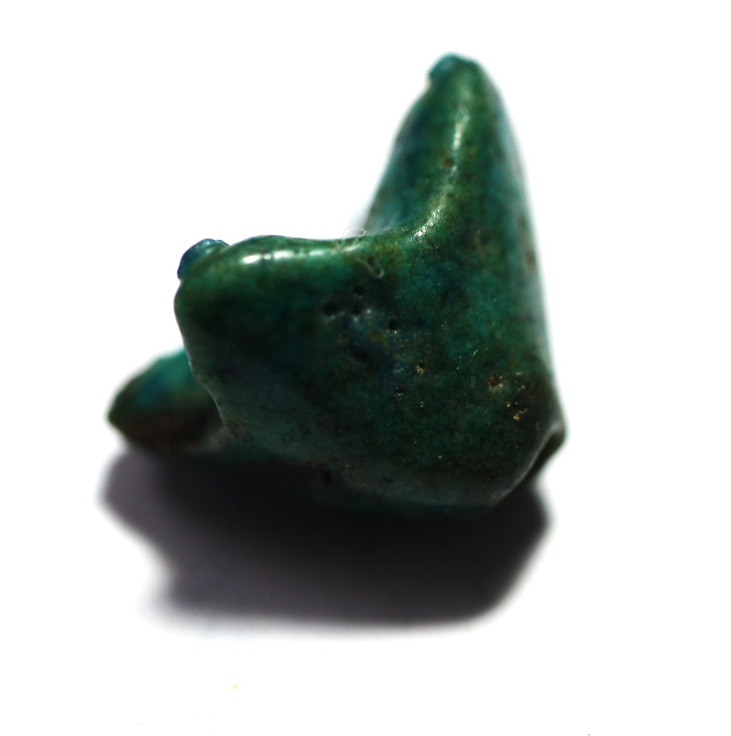 ANCIENT EGYPT. FAIENCE LOTUS FLOWER AMULET. 600 - 300 B.C