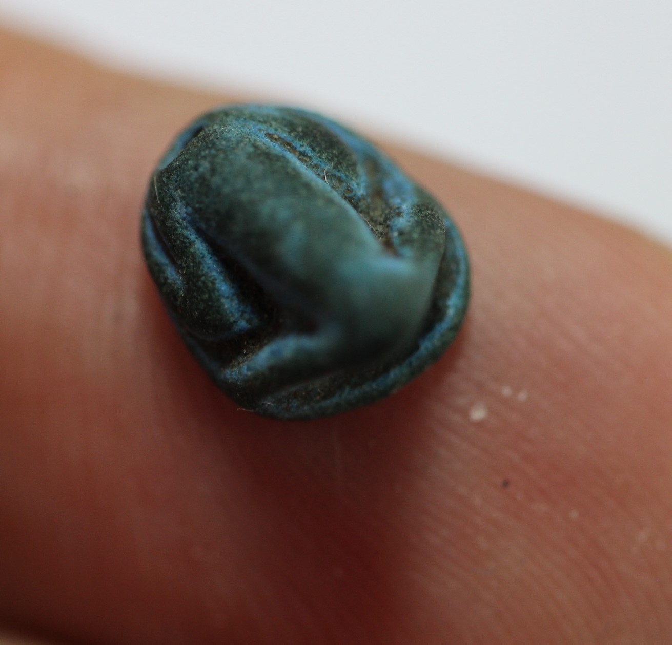 Acropolo. ANCIENT EGYPT. NEW KINGDOM FAIENCE EGYPTIAN BLUE, FROG SHAPED ...