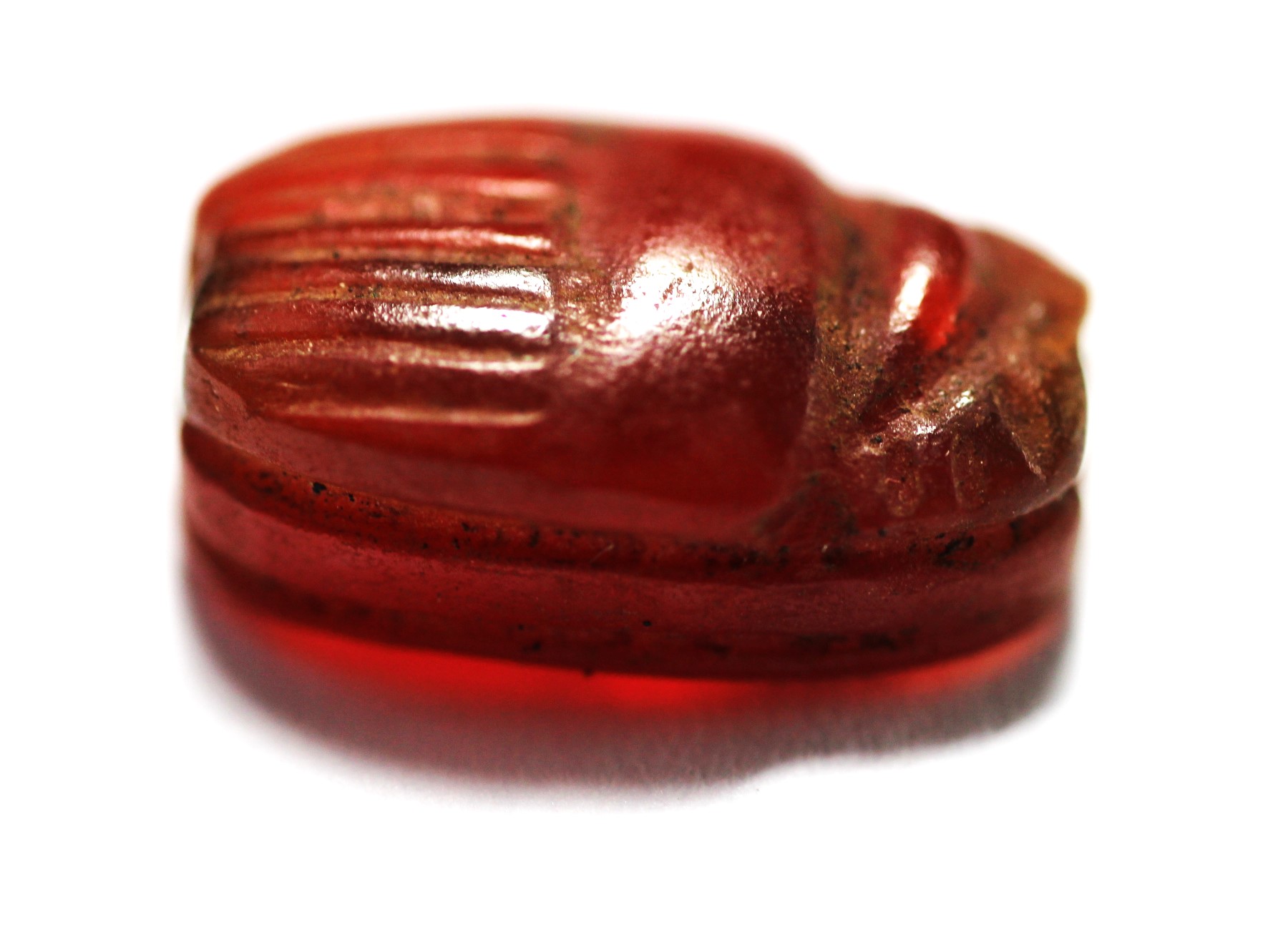ANCIENT EGYPT - BEAUTIFUL CARNELIAN STONE SCARAB. NEW KINGDOM .1400 B.C.