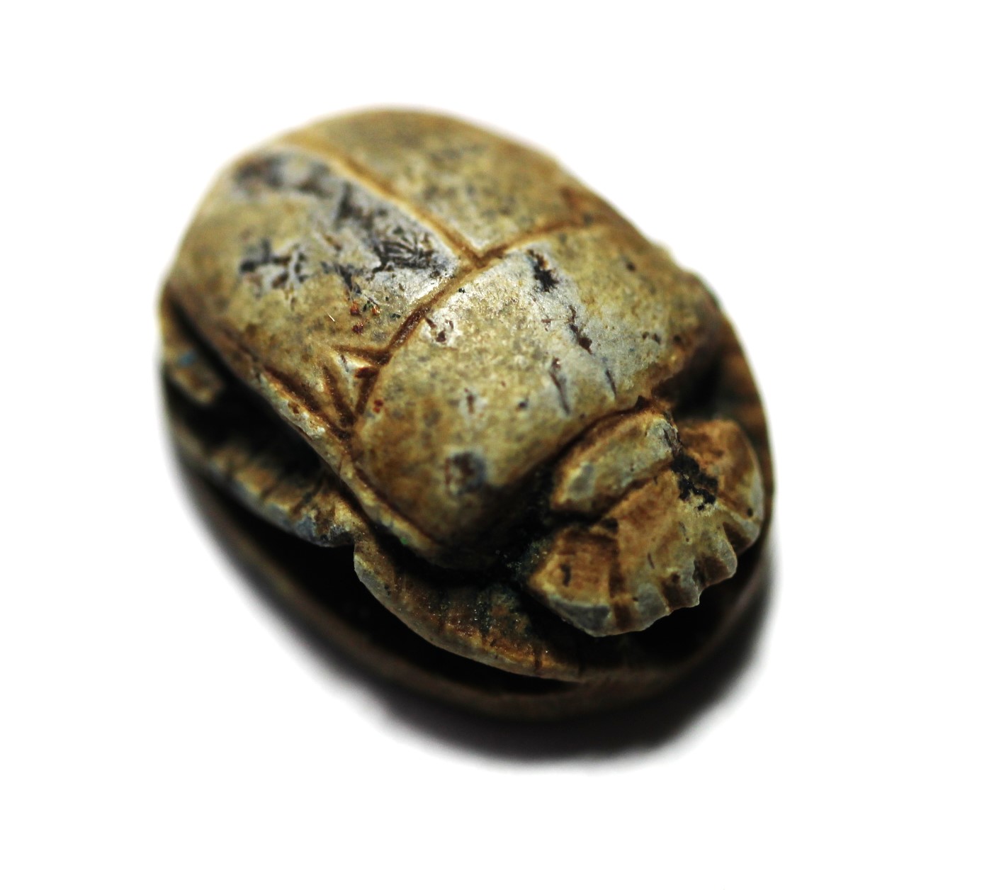 ANCIENT EGYPT. NEW KINGDOM STONE SCARAB. 13TH B.C