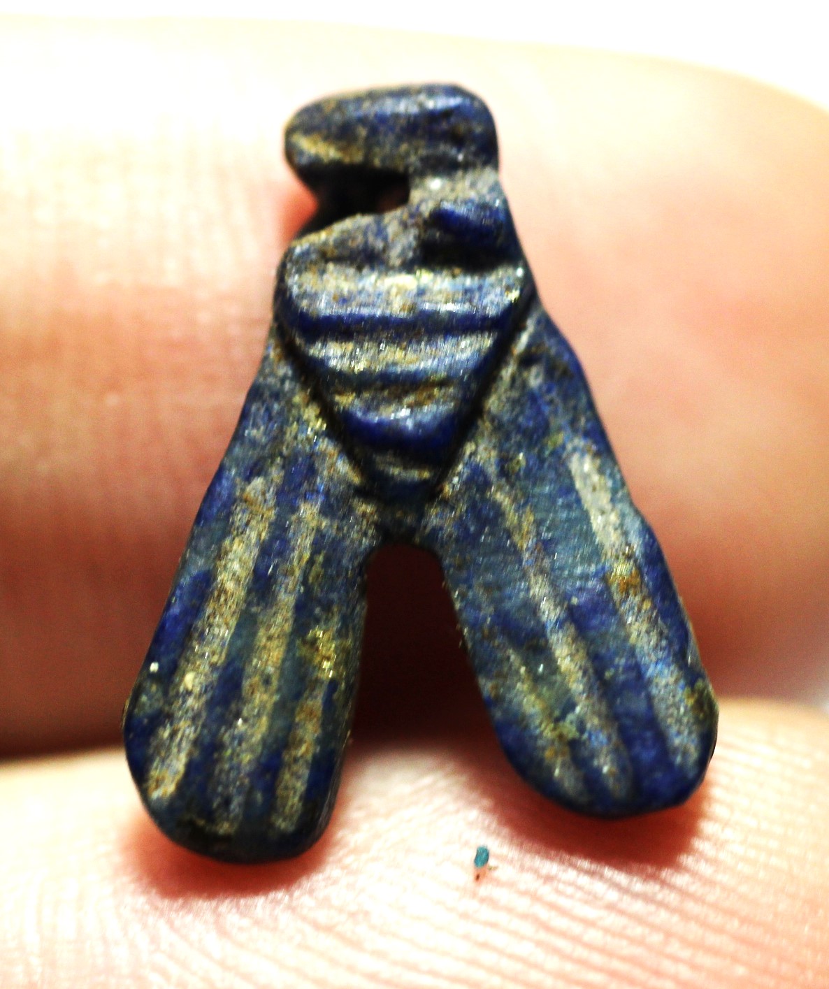 ANCIENT EGYPT. LARGE LAPIS LAZULI FLY AMULET. 1250 B.C
