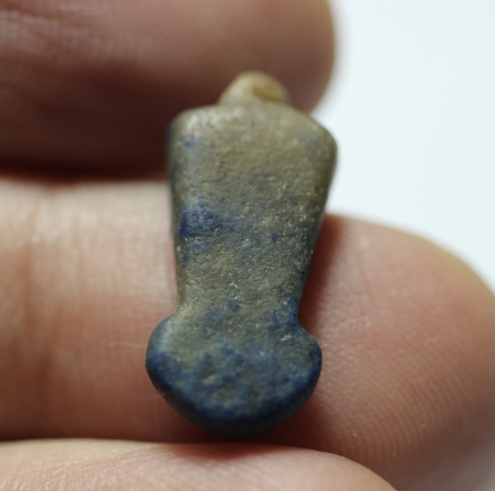 ANCIENT EGYPT. NEW KINGDOM LAPIS LAZULI MENAT AMULET. 1250 B.C