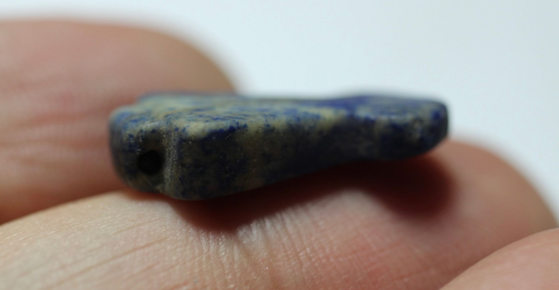 ANCIENT EGYPT. NEW KINGDOM LAPIS LAZULI MENAT AMULET. 1250 B.C