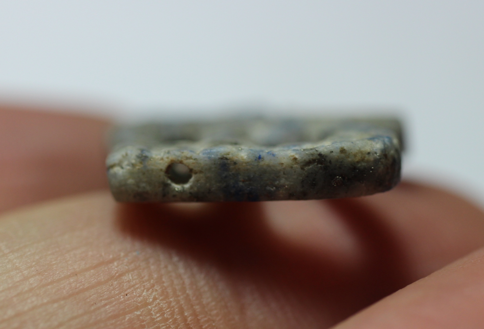 ANCIENT EGYPT. NEW KINGDOM LAPIS EYE OF HORUS AMULET. 1250 B.C