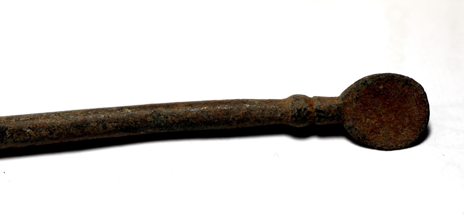ANCIENT ROMAN BRONZE COSMETIC SPATULA. 400 A.D