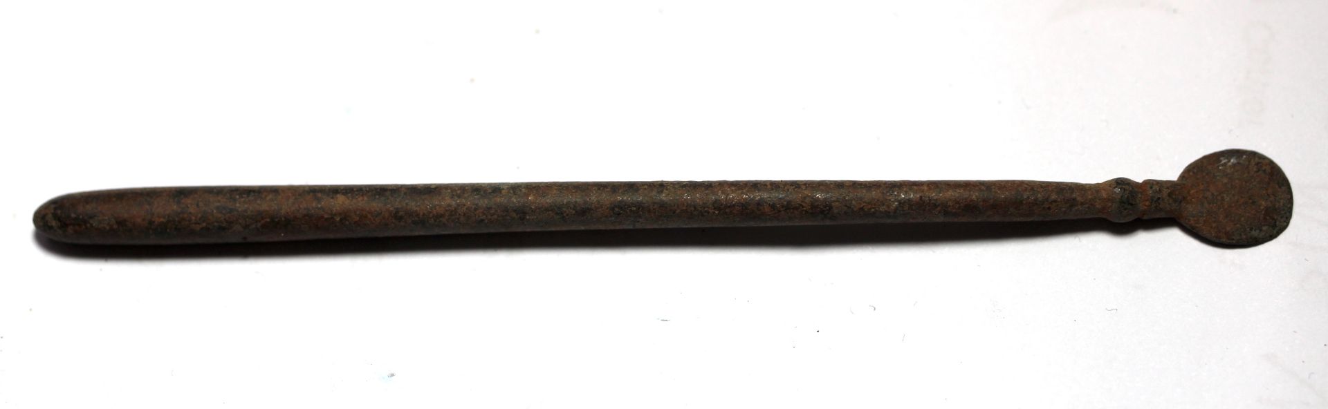 ANCIENT ROMAN BRONZE COSMETIC SPATULA. 400 A.D