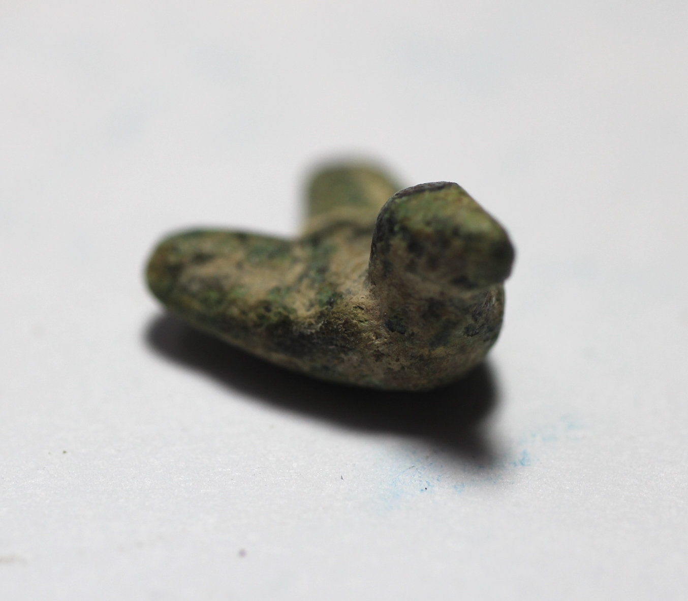 Acropolo. ANCIENT IRON AGE ZOOMORPHIC BRONZE WIGHT. DUCK. 1200 - 900 B.C