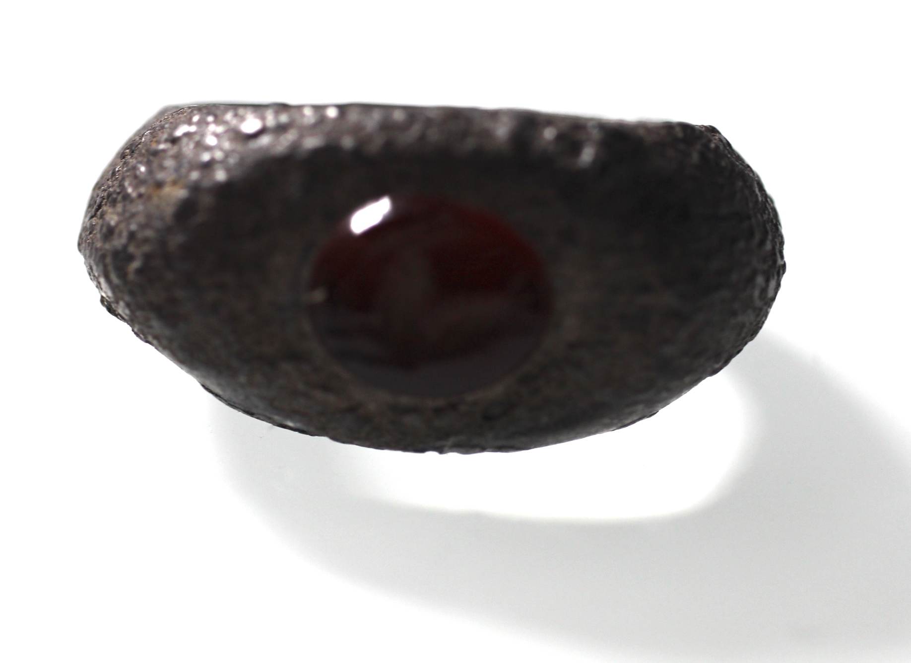 ANCIENT ROMAN SILVER RING WITH CARNELIAN INTAGLIO. 100 A.D