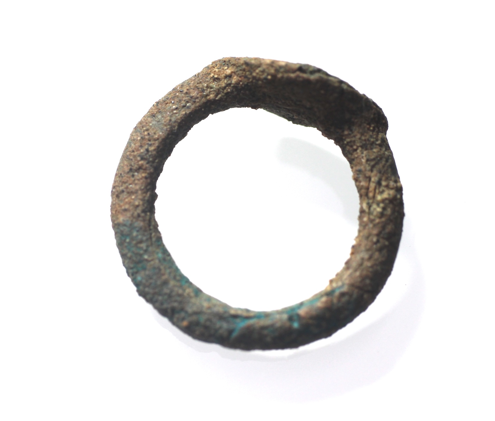 ANCIENT EGYPT. ISLAMIC BRONZE RING . FATIMID? 300 A.H AS FOUND