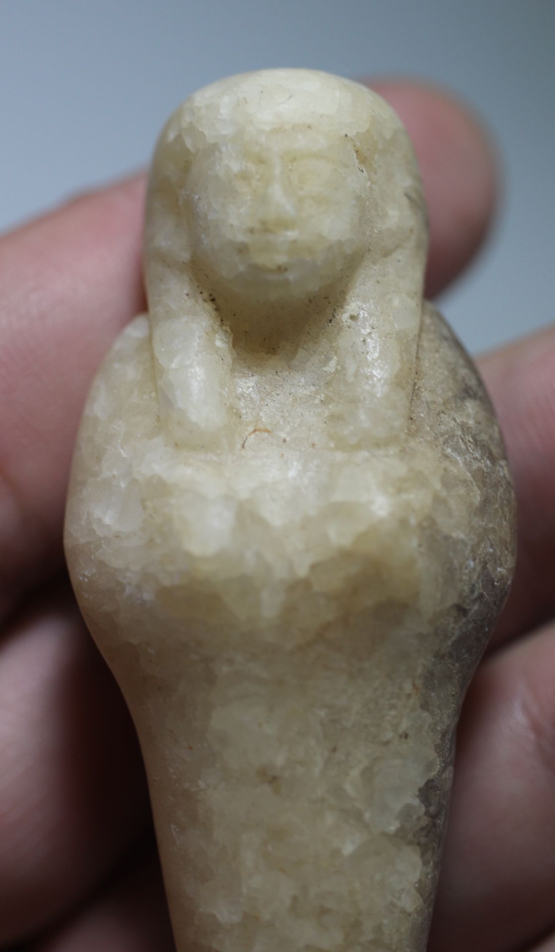 ANCIENT EGYPT, NEW KINGDOM. ALABASTER USHABTI. 1292 - 1069 B.C