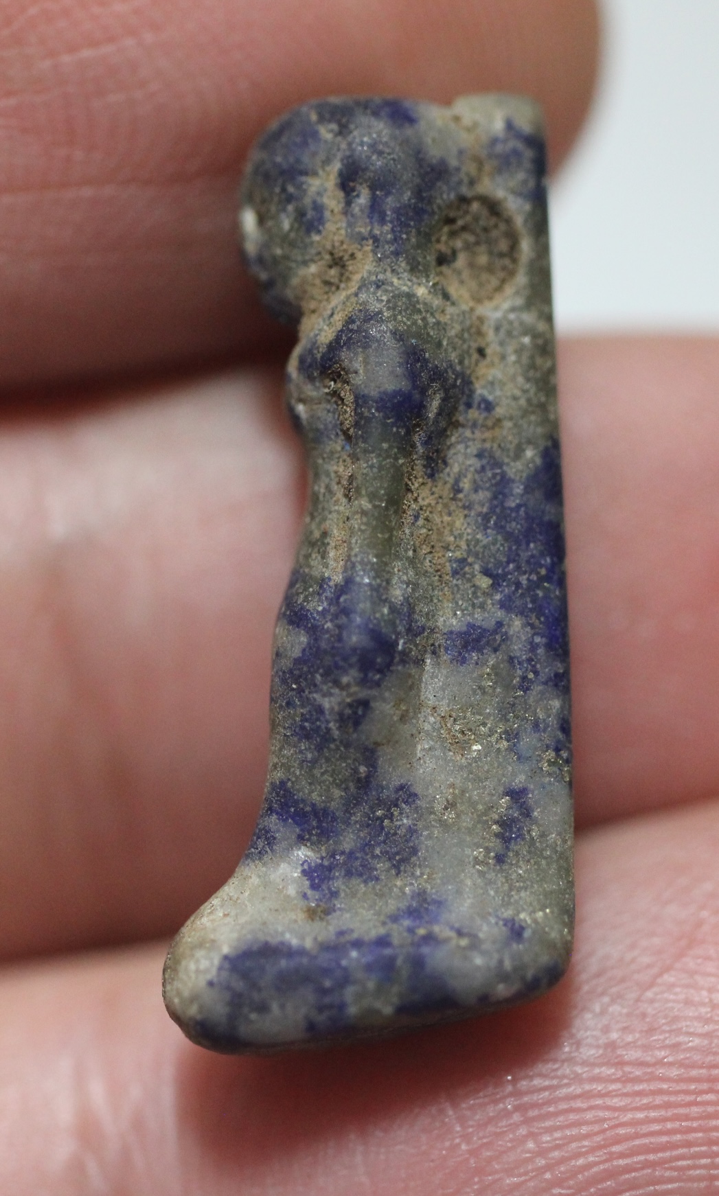 ANCIENT EGYPT. NEW KINGDOM LAPIS LAZULI AMULET. 1250 B.C