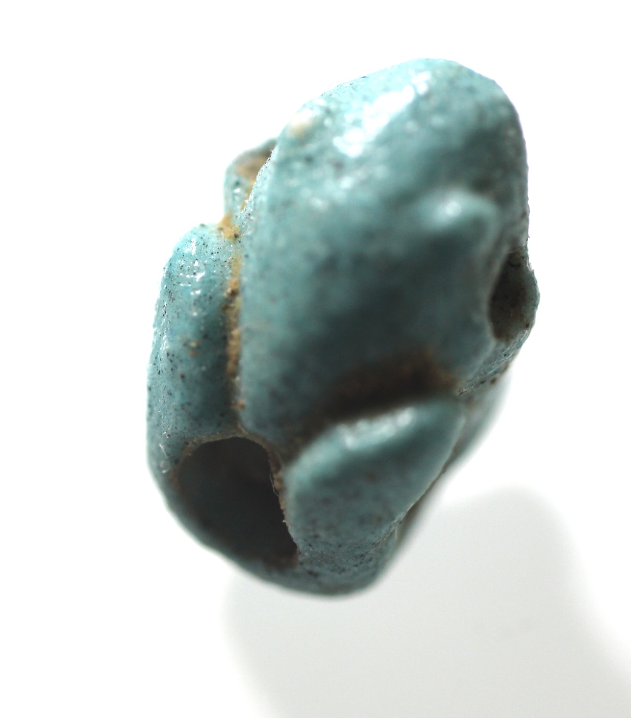 ANCIENT EGYPT. FAIENCE FROG AMULET. 600 - 300 B.C