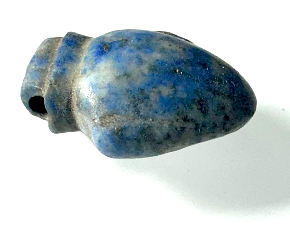 ANCIENT EGYPT. LAPIS LAZULI HEART AMULET . NEW KINGDOM. 1250 B.C